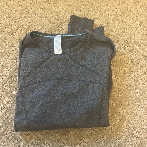 Ivivva | Shirts & Tops | Ivivva Top | Poshmark